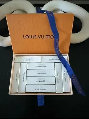Louis Vuitton | Other | Louis Vuitton Perfume Sample Set With The Best ...